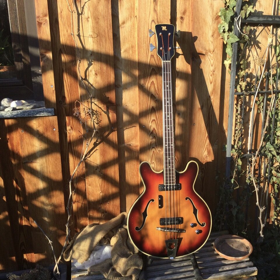 Musima 1657B Semiakustik | Bassic.de